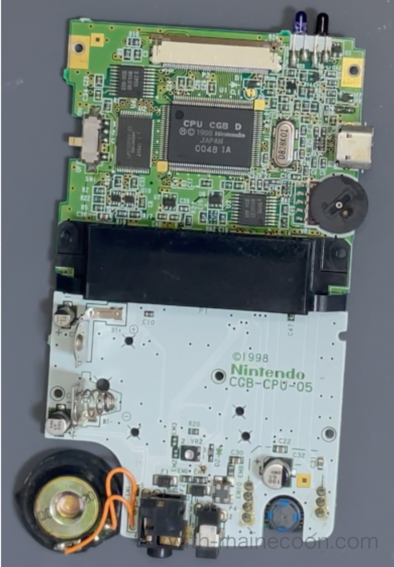 【GBPCシリーズ分解編】 ゲームボーイカラーから必要なパーツを取り外そう！ | MAINECOON GADGET LAB